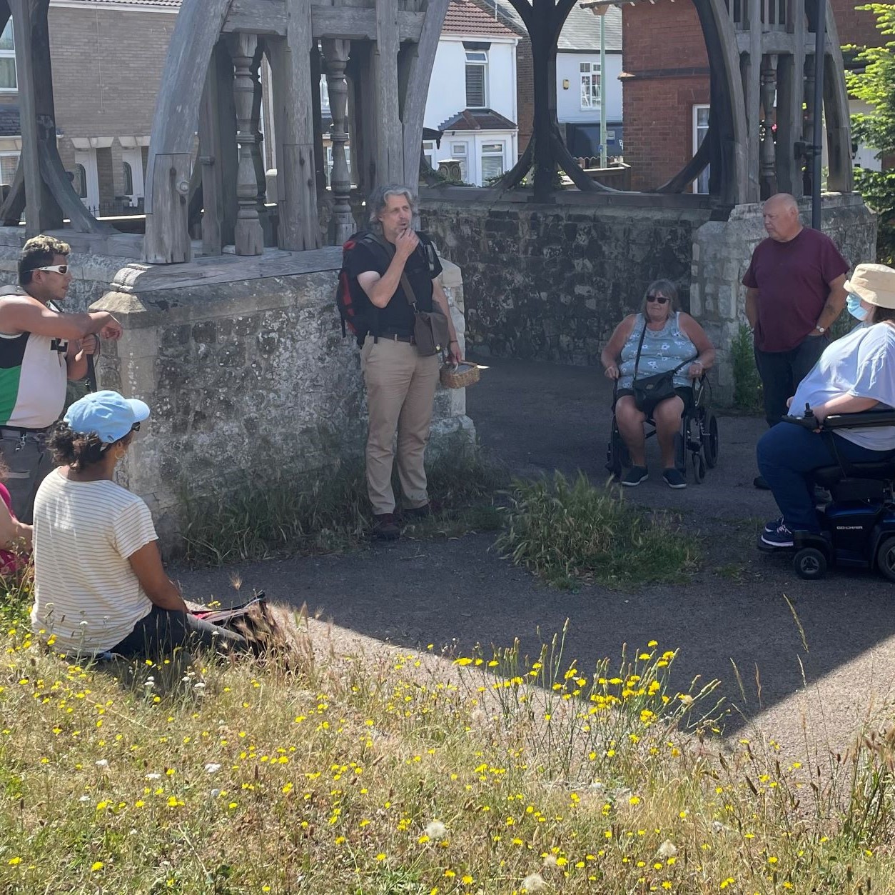 Explore Kirkley Sensory Forage Walk - Suffolk Artlink